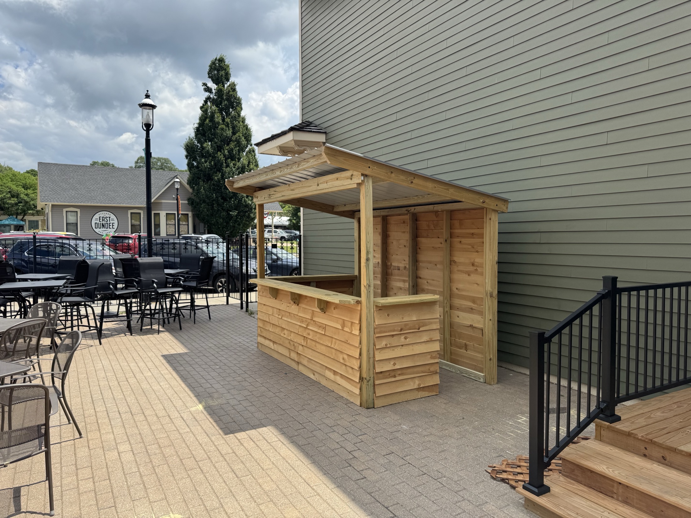 Ebbesen Woodworking | Outdoor Bars & Custom Workbenches